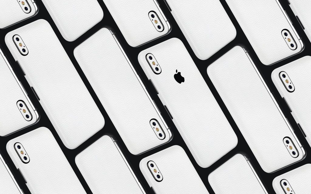 Скины на iPhone 11, виниловая пленка и наклейки – Xcut