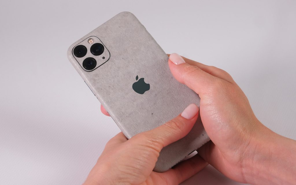 Скины на iPhone 11, виниловая пленка и наклейки – Xcut
